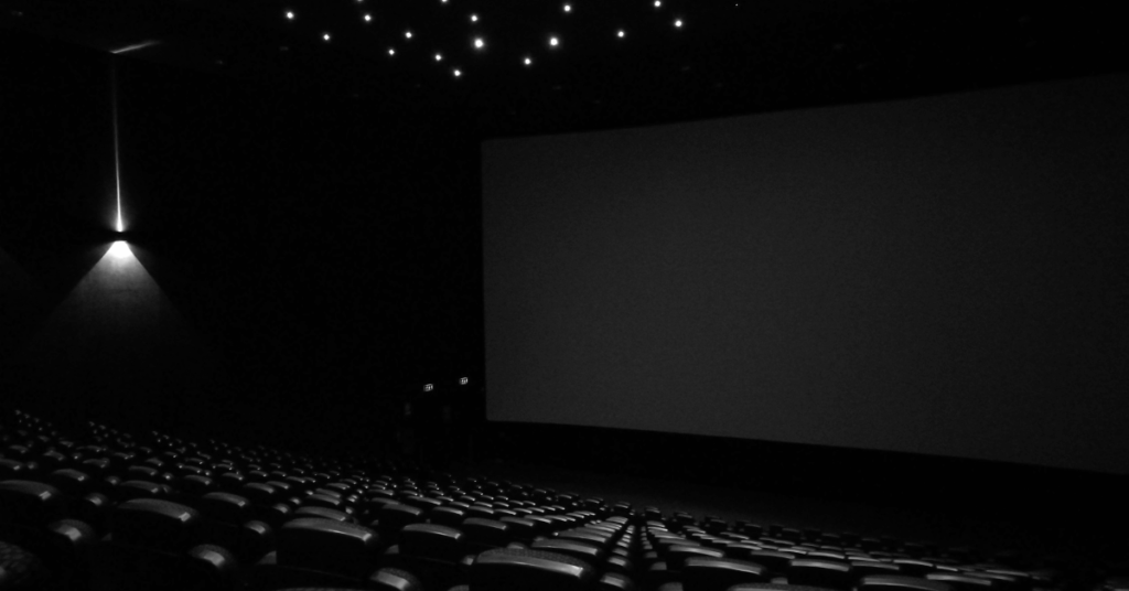 Movie Nights Made Better: 10 Indoor Projector Screen Ideas to Transform ...