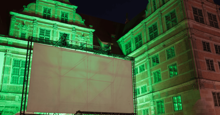 Manual Pull Down Projector Screen in Front of Window: Good or Bad Idea ...